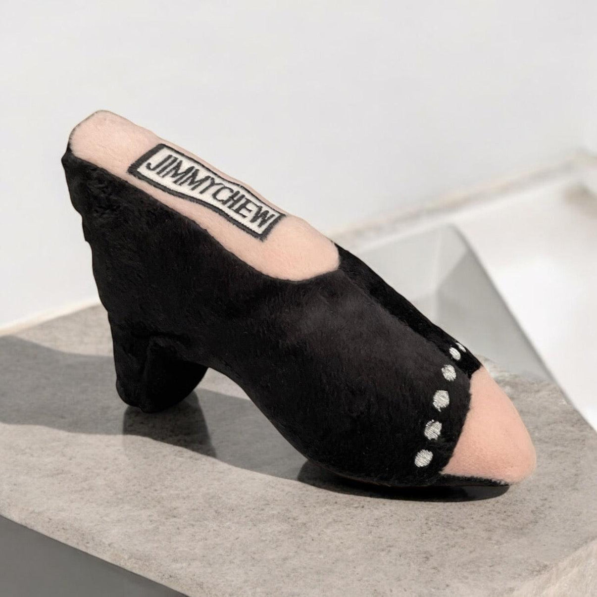 Jimmy Chew Pearl dog shoe toy small – bearsupreme